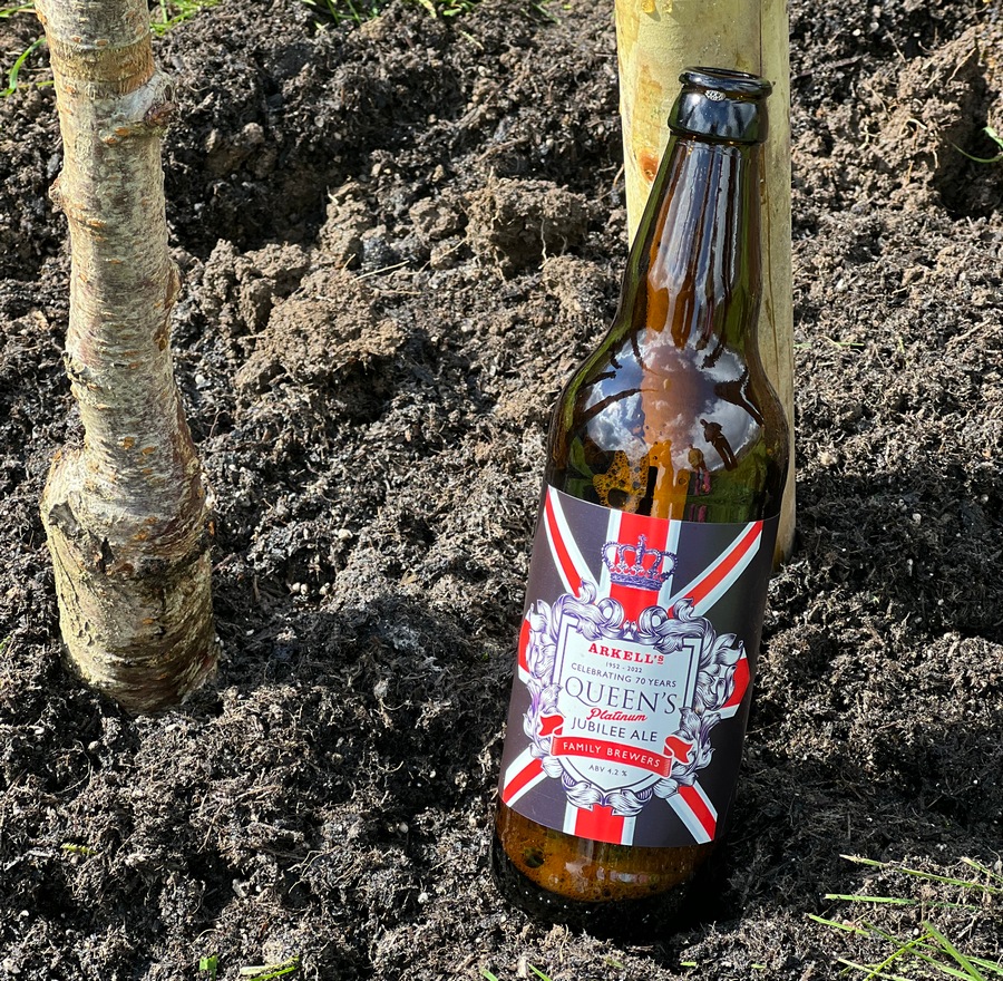 Arkell’s plants trees as part of Queen’s Jubilee initiative - Beer Today