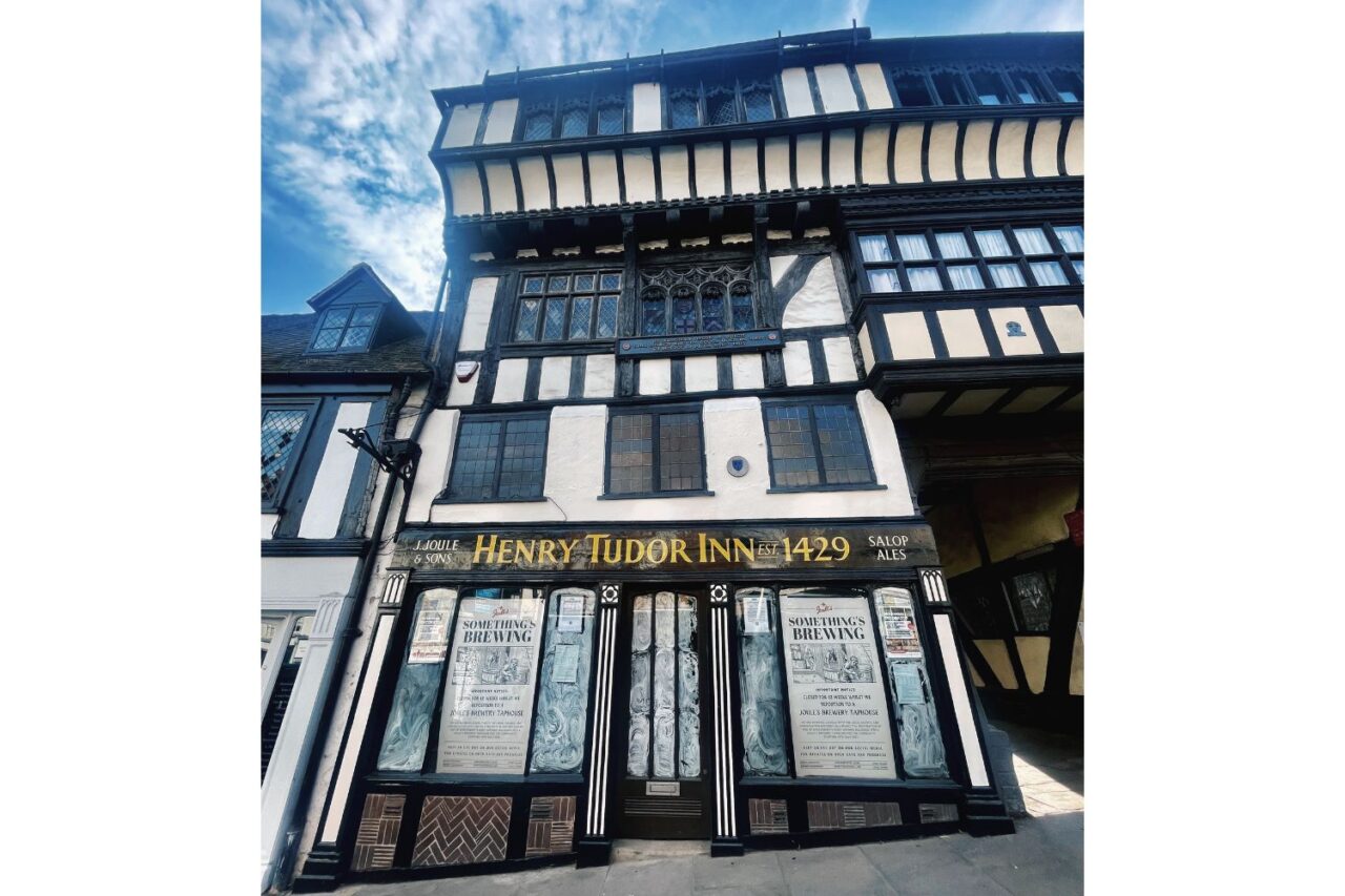 Henry Tudor Inn, now a fascinating Joule’s taphouse